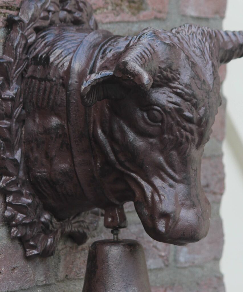 Deurbel Koeienkop, gietijzer DB30 | Robanjer Tuindecoratie