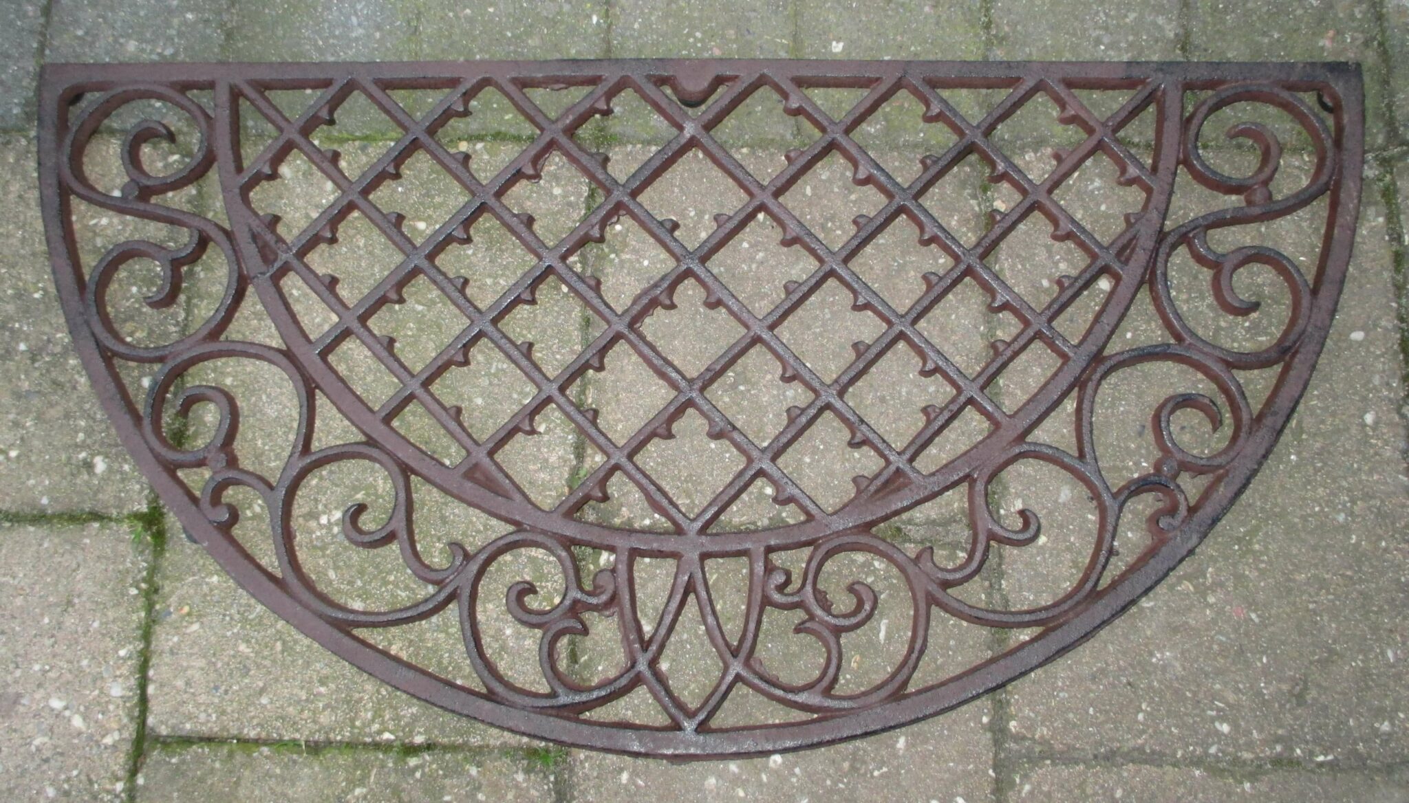 Deurmat halfrond, ruitmotief en sierlijke krullen, gietijzer LH46 ...