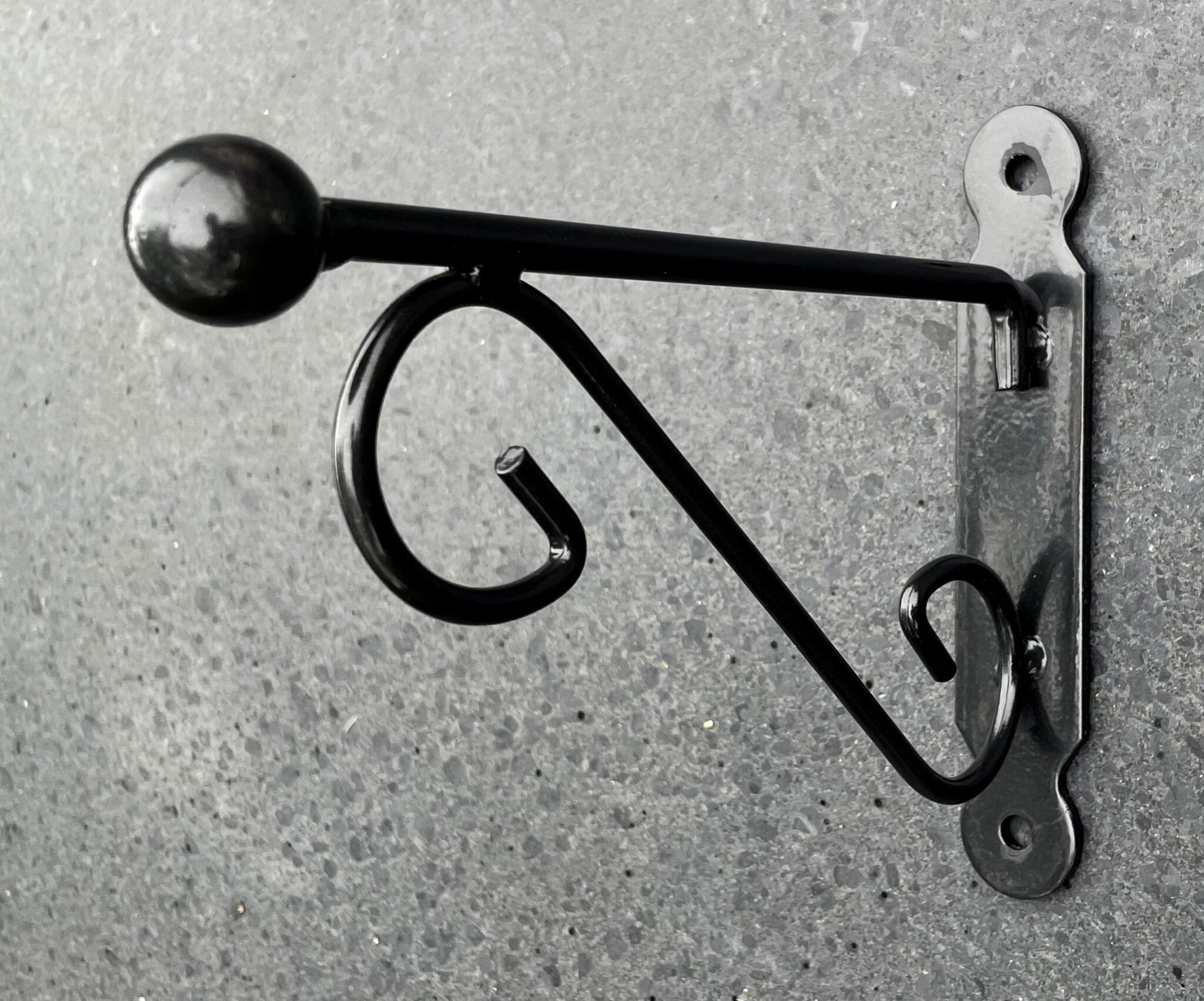 Wandhaak met sierknop, 20 cm, zwart, metaal BPH116 | Robanjer Tuindecoratie